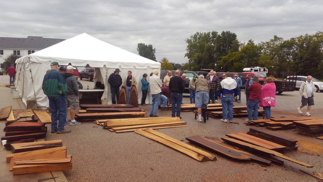 Wood Crafting - International Wood Collectors Society